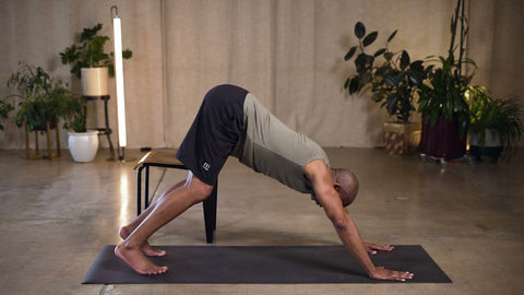 Let’s Balance Slow Flow with John from YouAligned & Manduka EU